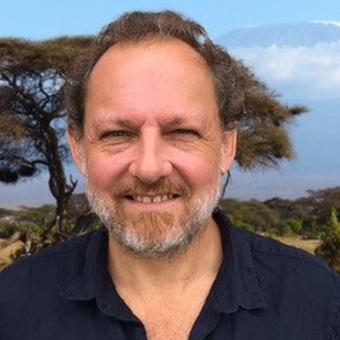 Giles Foden | W&N - Ground-breaking, award-winning, thought-provoking ...