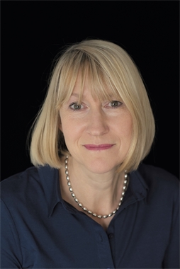 Clare Chambers | W&N - Ground-breaking, award-winning, thought ...